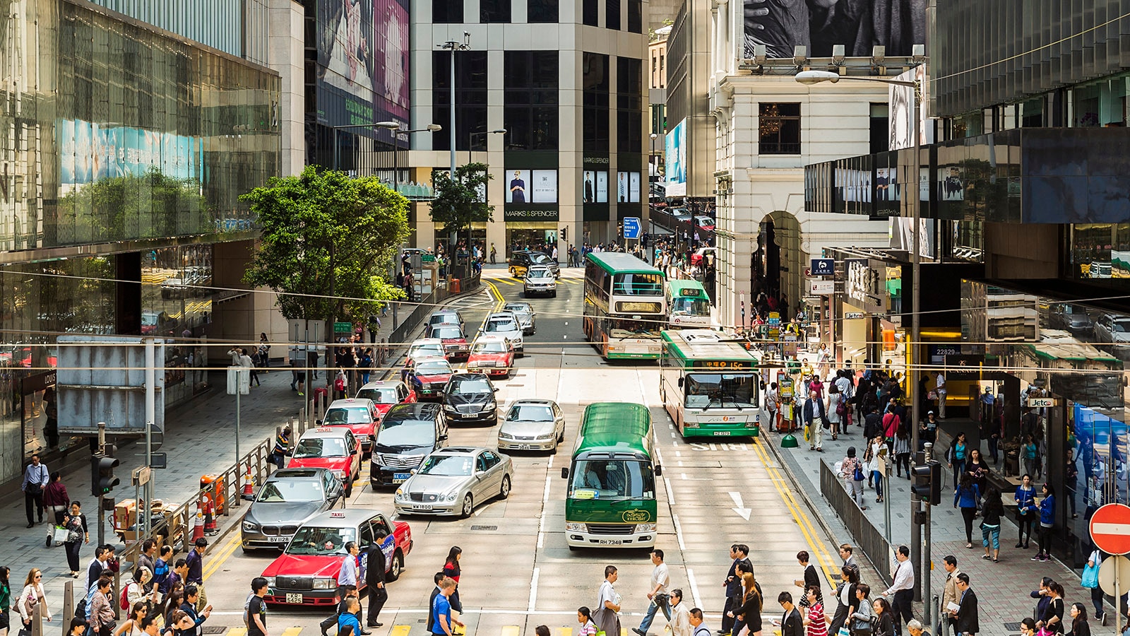 PwC HK: PricewaterhouseCoopers Hong Kong